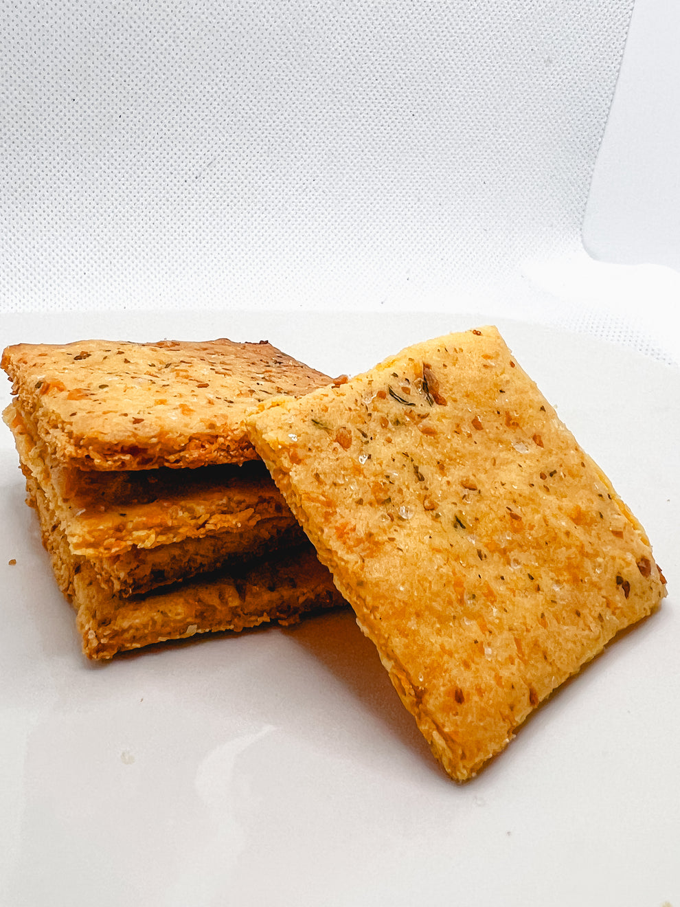 Cheddar Cheese Krackers – Bakin' It Keto Bakery